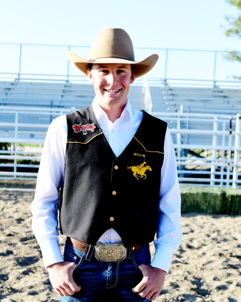 Lancer Rodeo team finishes fall season - Eastern Wyoming College ...